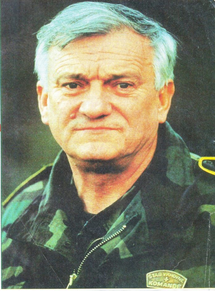 Preminuo general Jovan Divjak - PodrinjeMedia